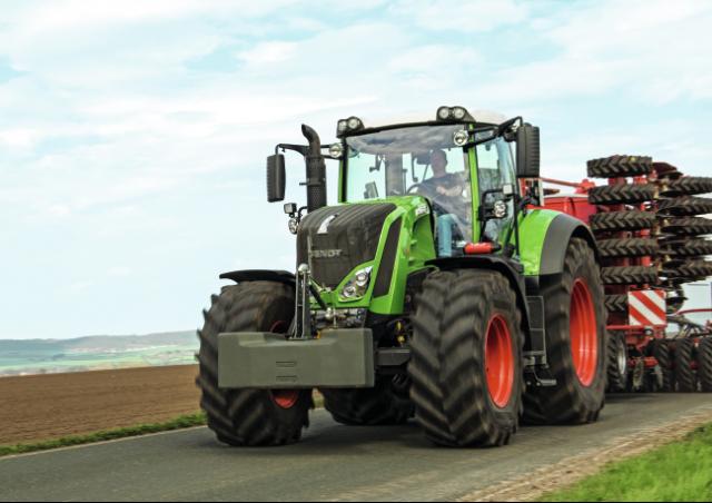 Fendt 824 Vario Profi Ficha tecnica & Especificaciones (2015-2022 ...