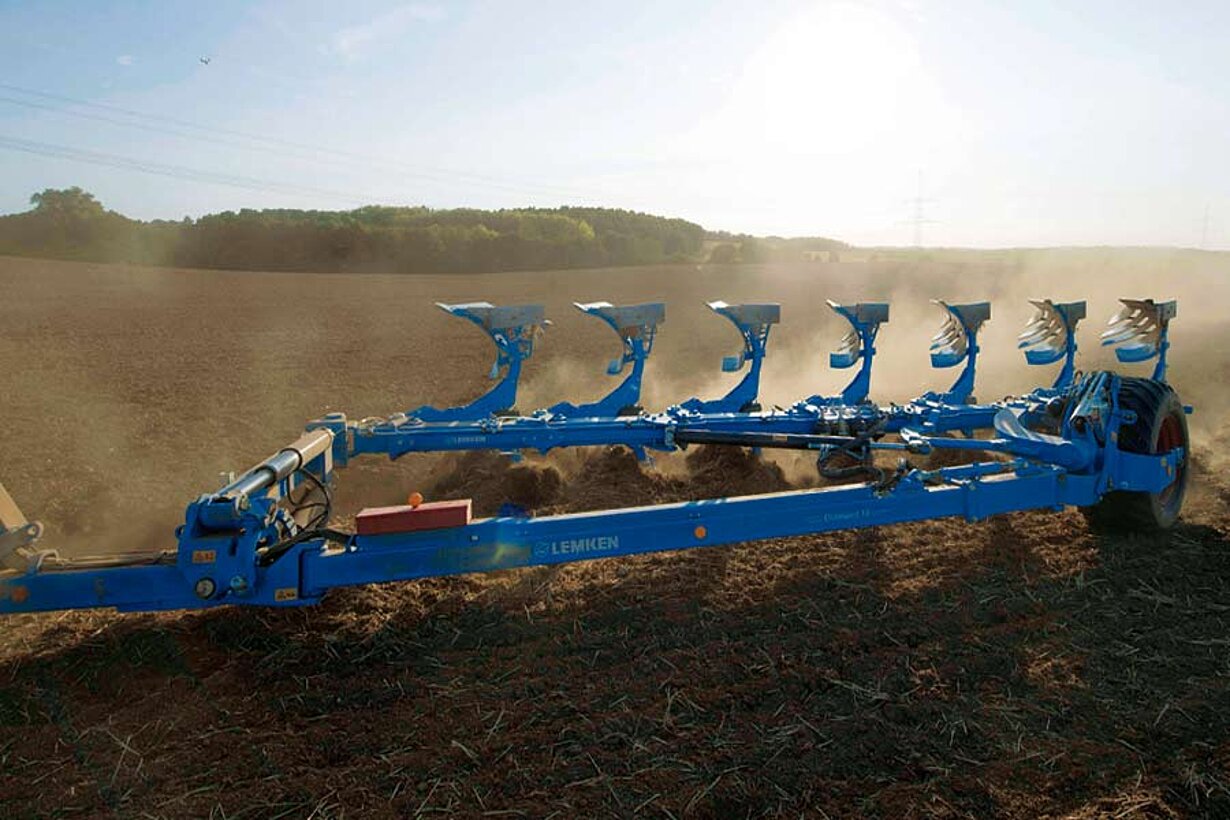 Lemken Diamant 16 6+1 L 100 Ficha tecnica & Especificaciones (2023-2025 ...