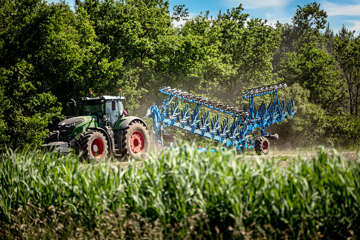 Lemken Titan 18 V 8+4+1 / 100 Ficha tecnica & Especificaciones (2023 ...