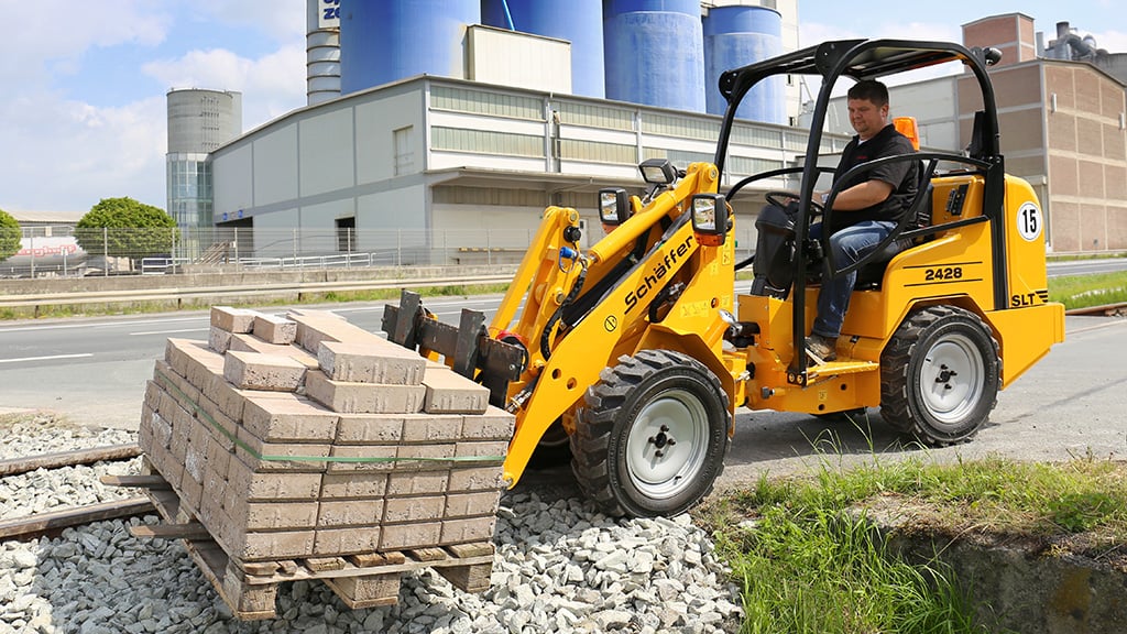 Schäffer 2428 SLT Ficha tecnica & Especificaciones (2016-2021 ...