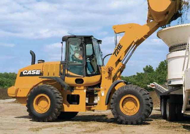 Case 821 E XR Ficha tecnica & Especificaciones (2008-2012) | LECTURA Specs