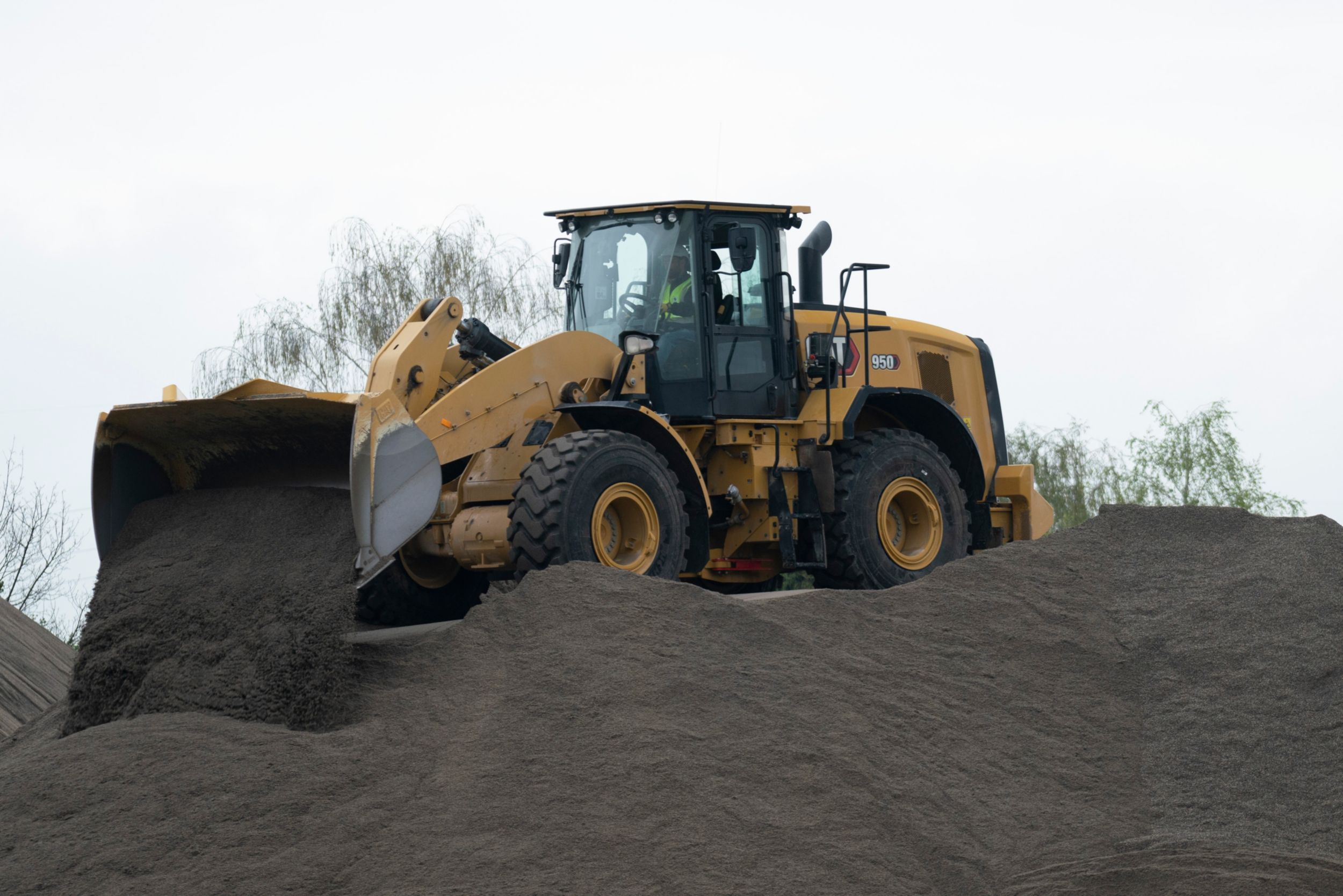 Caterpillar 950 Ficha tecnica & Especificaciones (2022-2025) | LECTURA ...