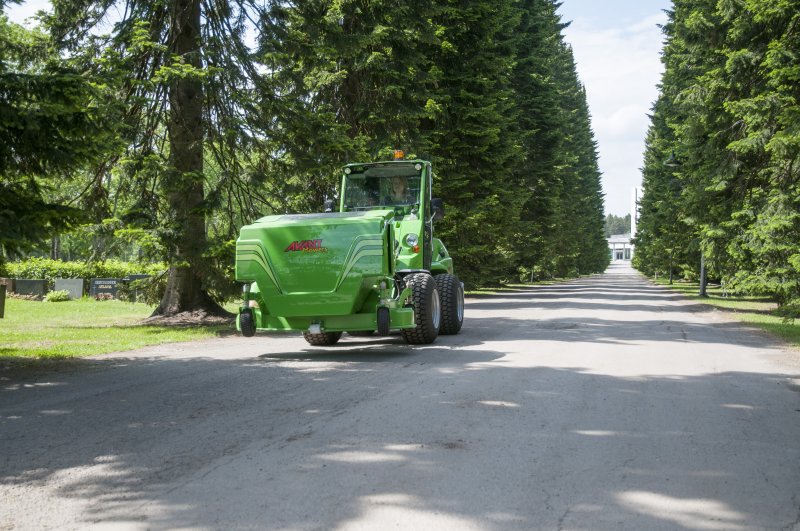 Avant Tecno Avant 760i Ficha tecnica & Especificaciones (2019-2024 ...