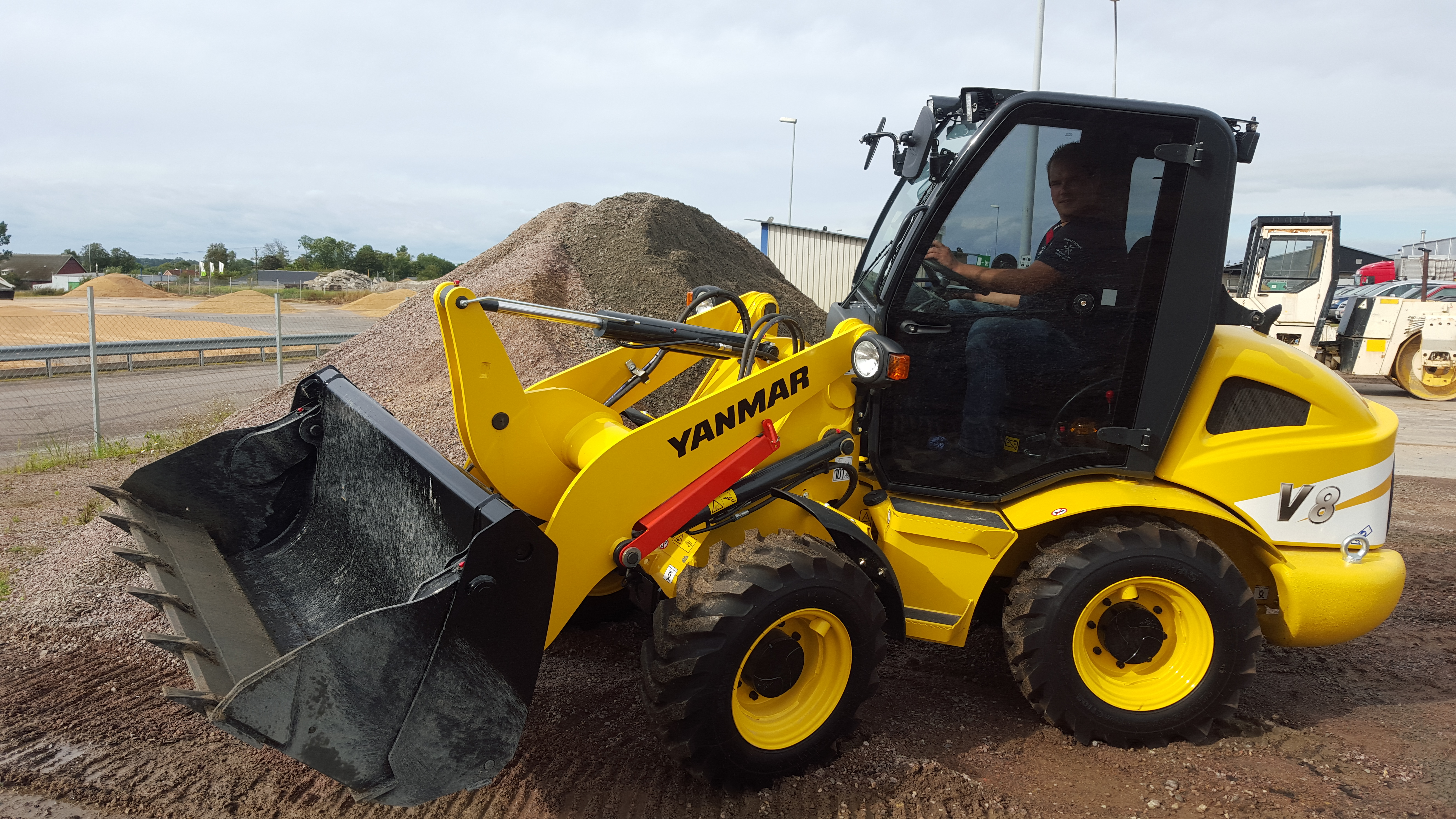 Yanmar V 8 Ficha tecnica & Especificaciones (2015-2025) | LECTURA Specs