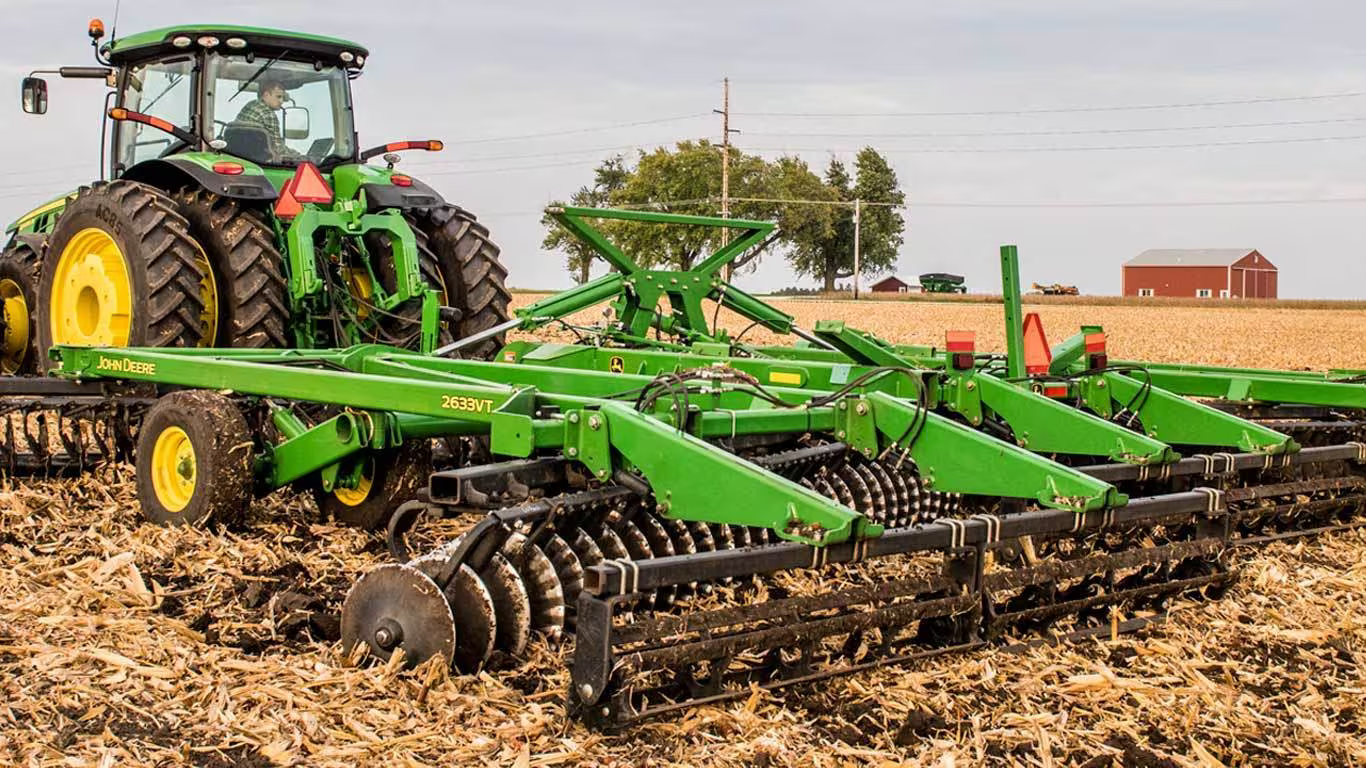 John Deere 2633VT Ficha tecnica & Especificaciones (2023-2025) | LECTURA Specs