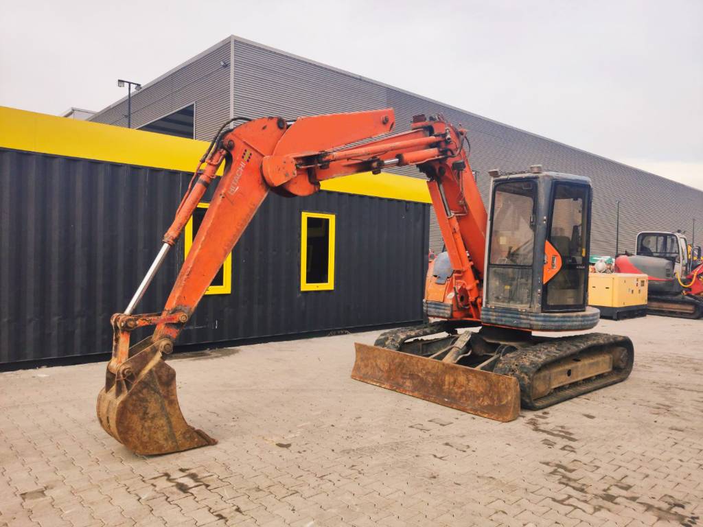 Fiat-Hitachi EX 75 UR Ficha tecnica & Especificaciones (2000-2001 ...