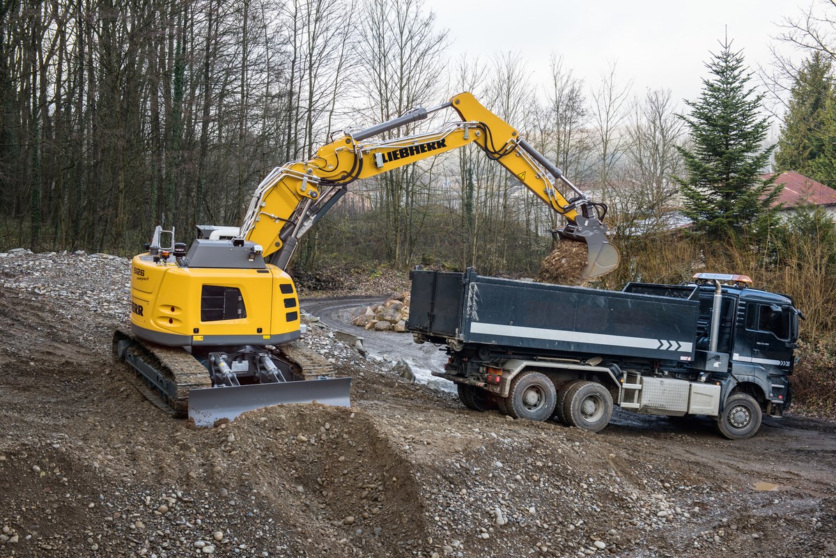 Liebherr R 926 Compact Litronic Ficha tecnica & Especificaciones (2021 ...