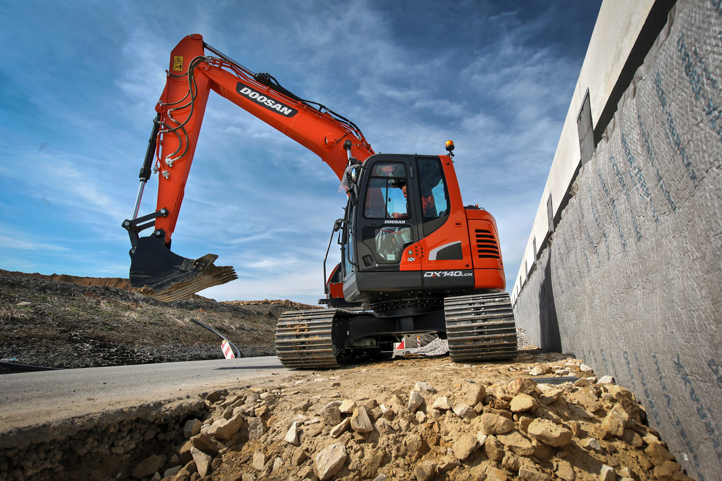 Doosan DX 140 LCR Ficha tecnica & Especificaciones (2009-2013 ...