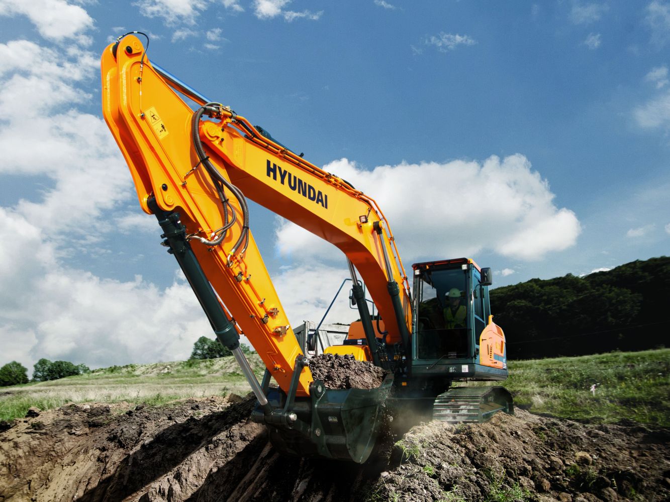 Hyundai HX220L Ficha tecnica & Especificaciones (2016-2021) | LECTURA Specs