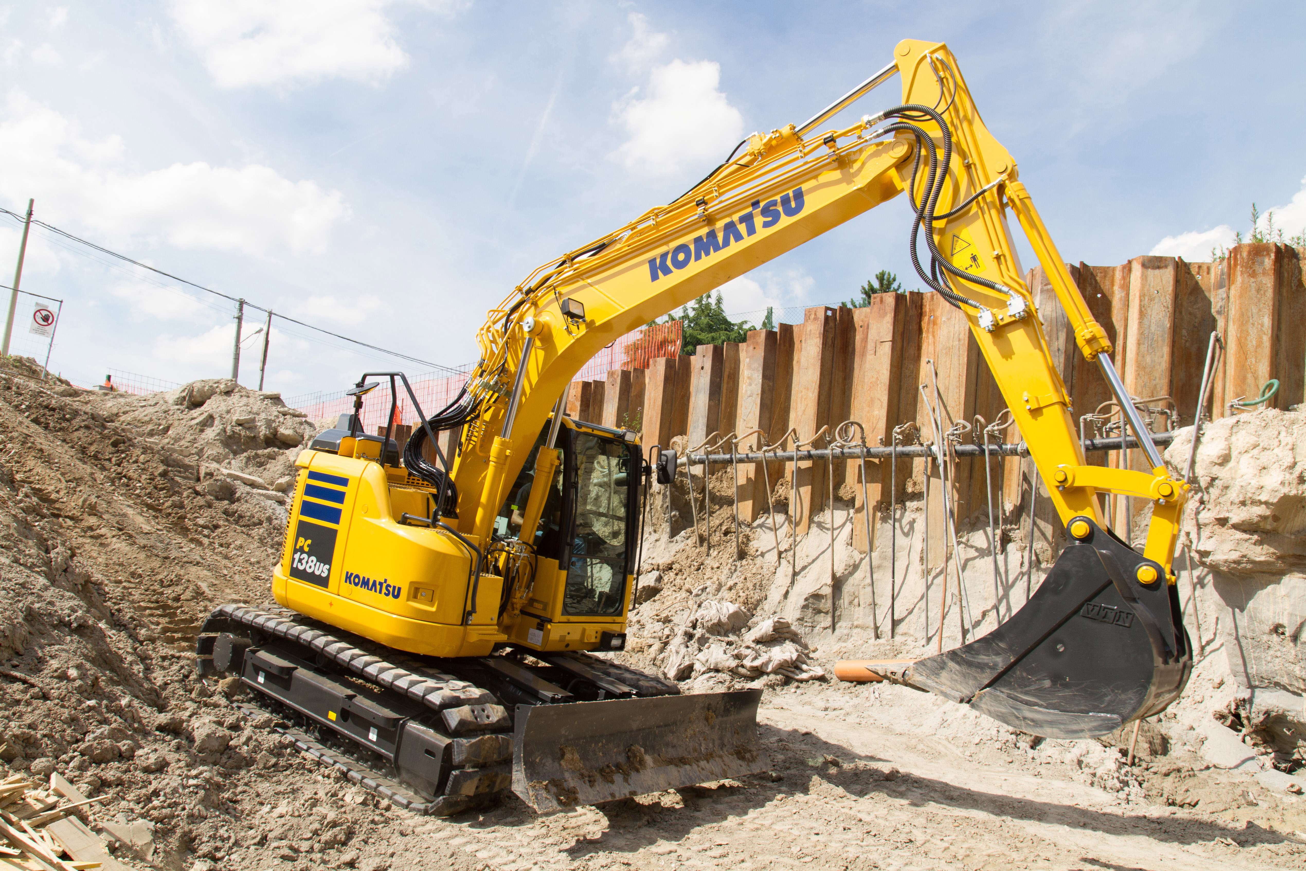 Komatsu PC138US-11E0 Ficha tecnica & Especificaciones (2016-2022 ...