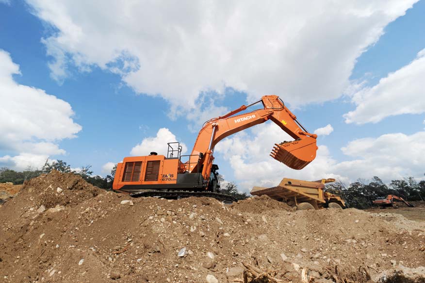 Hitachi ZX670LCH-5B Ficha tecnica & Especificaciones (2013-2018 ...