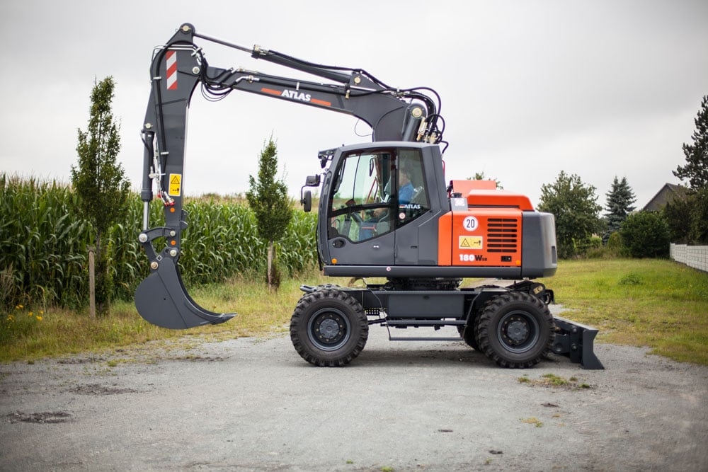 Atlas 180 W-SR Ficha tecnica & Especificaciones (2014-2019) | LECTURA Specs