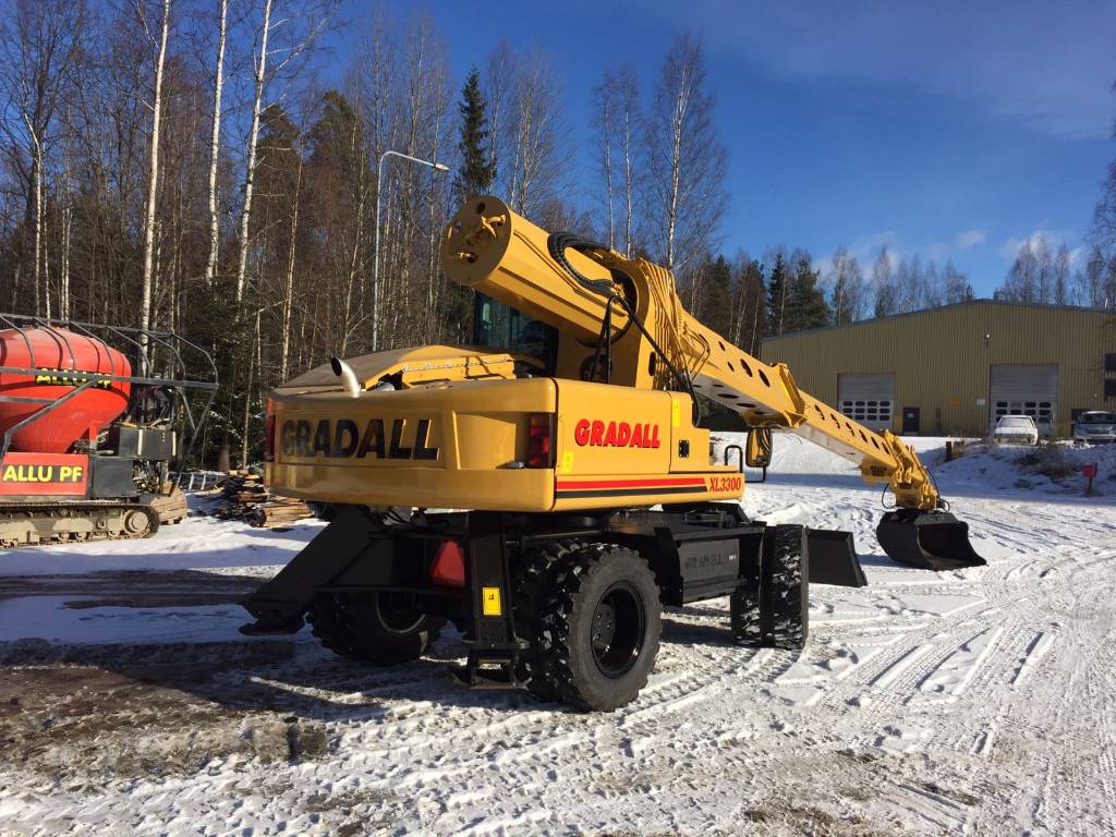Gradall XL 3300 Ficha tecnica & Especificaciones (2001-2025) | LECTURA ...
