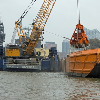 Liebherr HS 8100 Ficha tecnica & Especificaciones (2012-2020) | LECTURA ...