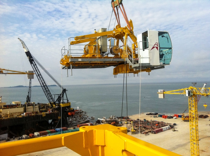 FM-Gru 1345 TLX P4_P6 Ficha tecnica & Especificaciones (2017-2025 ...