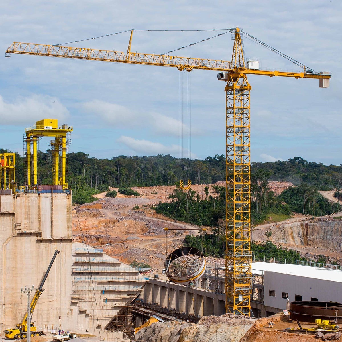 Liebherr 2000 HC 60 Ficha tecnica & Especificaciones (2017-2026 ...
