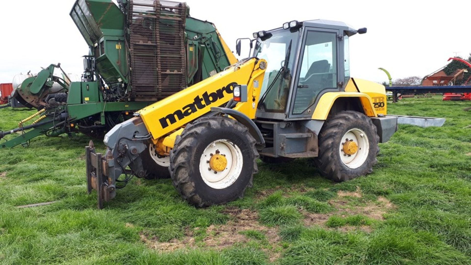 Matbro TR 250-110 Ficha tecnica & Especificaciones (1997-1999 ...