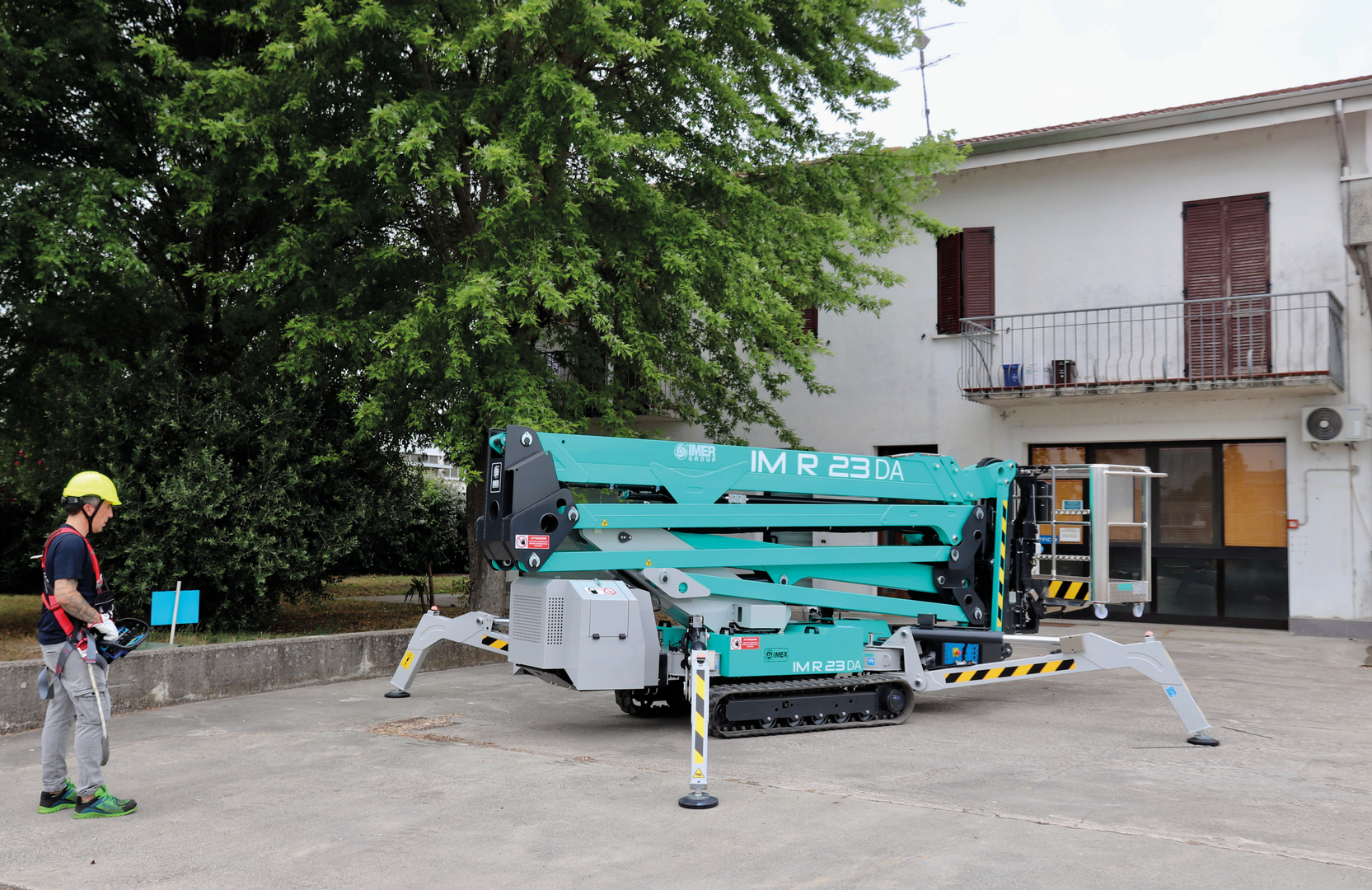 Datos técnicos de Imer IM R 23 DA Lithium (2024 - 2025) | Plataformas articuladas de orugas ...