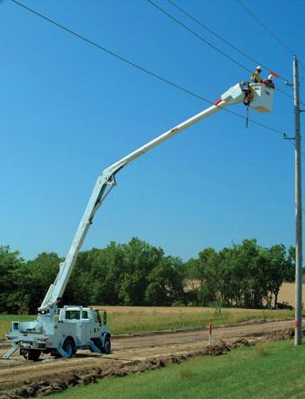 Datos técnicos de Altec AA55 (2017 - 2025) | Plataformas elevadoras articuladas remolcables ...