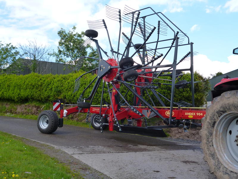 Vicon Andex 904 Hydro Ficha tecnica & Especificaciones (2013-2025 ...