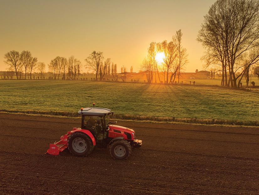 Allis Chalmers 715 Ficha tecnica & Especificaciones (1976-2025 ...