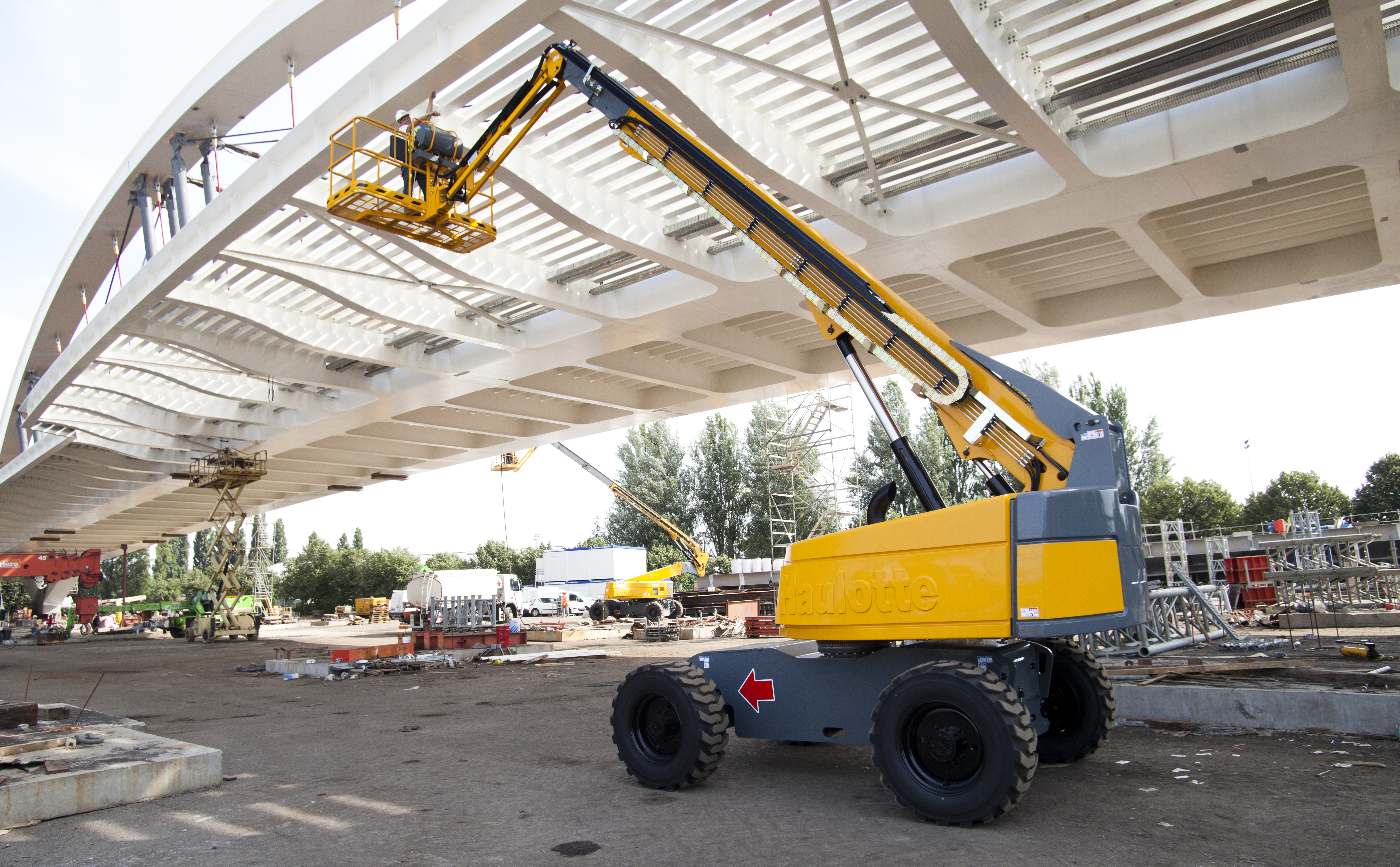 Datos técnicos de Haulotte HT23 RTJ O (2013 - 2025) | Plataformas telescópicas de ruedas ...