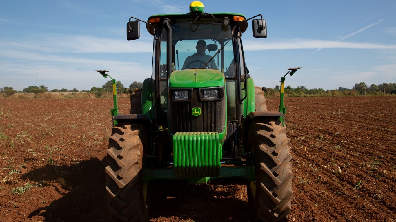 John Deere 6403 Ficha tecnica & Especificaciones (2022-2025) | LECTURA Specs