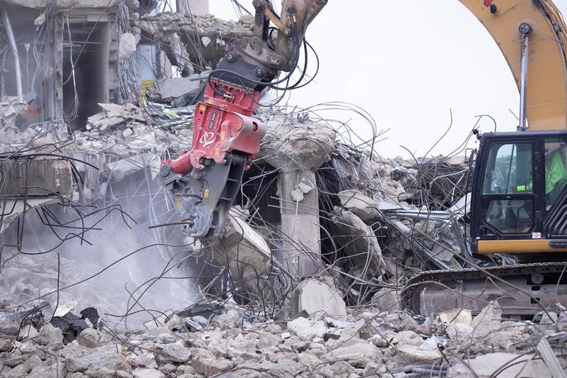 LaBounty MRX 180 CC Ficha tecnica & Especificaciones (2024-2025 ...